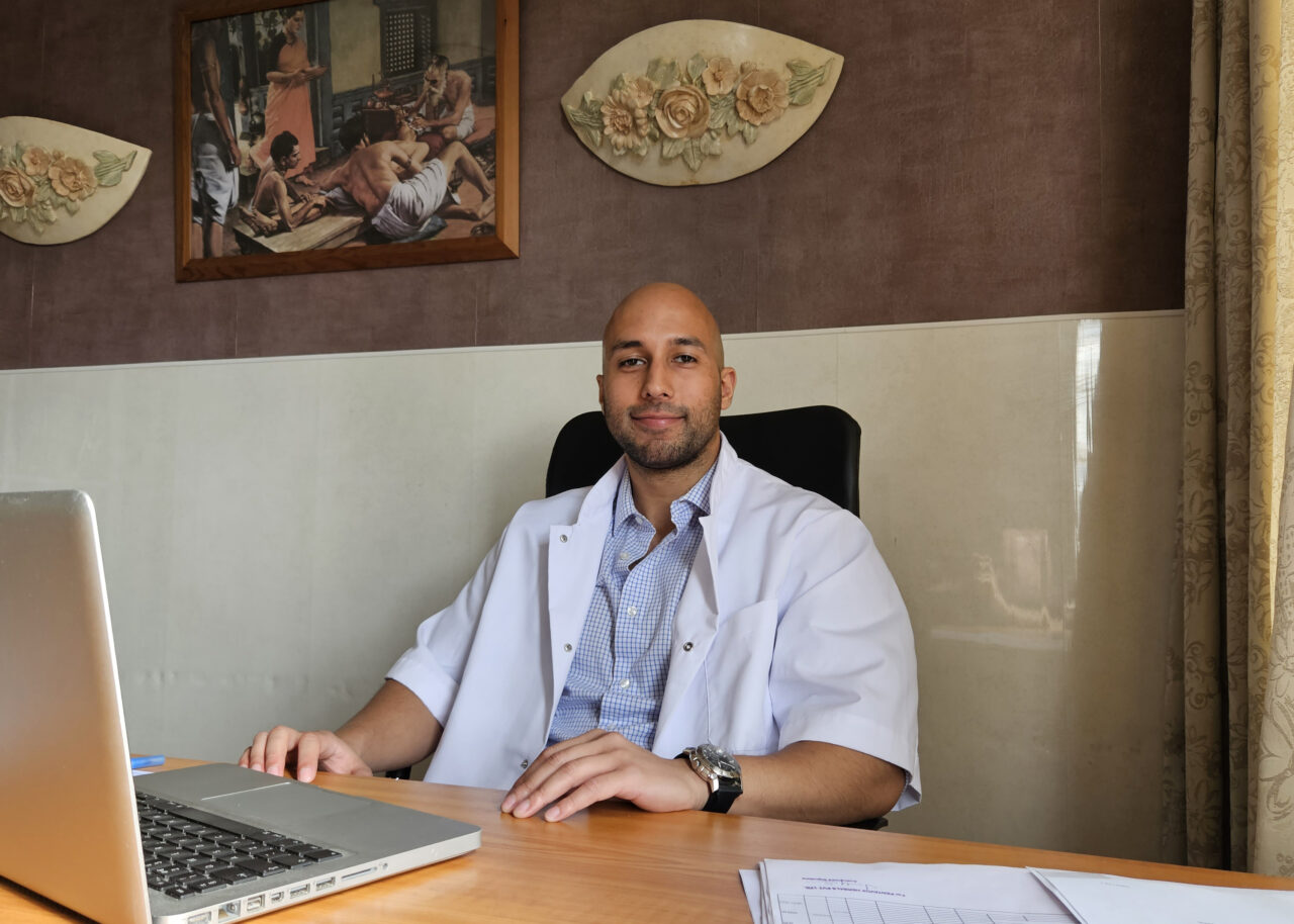 Anand Mehta - Ayurveda bij het Ayurvedisch Gezondheidscentrum Nederland